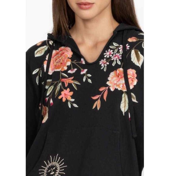 Johnny Was | Tops | Johnny Was Vienna Pullover Sweatshirt Cotton ...